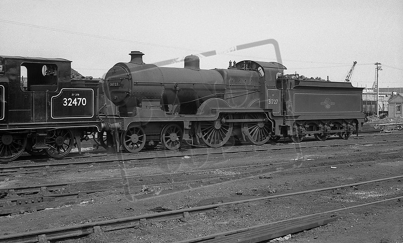 Rail-Online | D/D1 4-4-0s | 31727 1959-06-04 Ashford