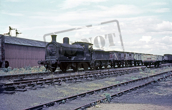 Rail-Online | McIntosh 652/812 class 3F 0-6-0 | 57586 1960-06-02 Aviemore