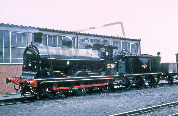 Rail-Online | McIntosh 652/812 class 3F 0-6-0 | 57581 1962-02 Stirling