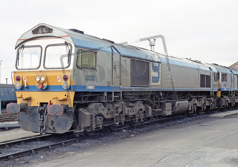 Rail-Online | Class 59 | 59004 1990s Old Oak Common