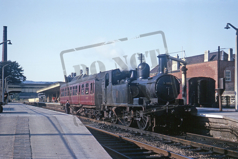Rail-Online | 14xx/48xx/58xx 0-4-2T | 1453 1964-10 Stroud