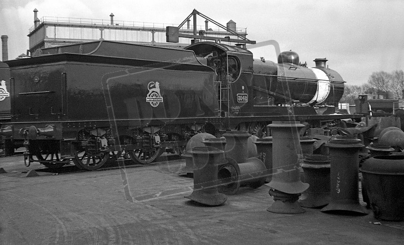Rail-Online | 30xx ROD 2-8-0 | 3042 1953-02-22 Swindon Works