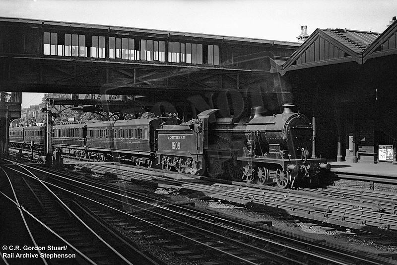 Rail-Online | D/D1 4-4-0s