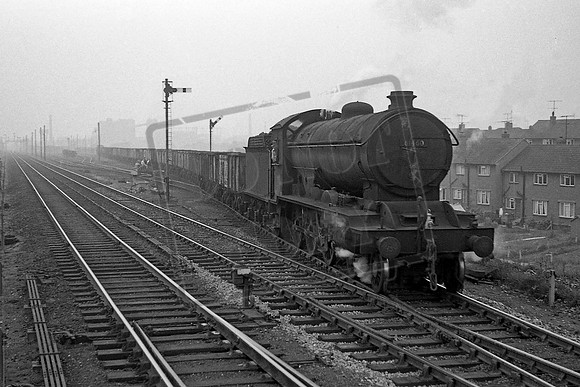 Rail-Online | B16 4-6-0 | 61460 1961-06-04 Stockton Bank Signal Box