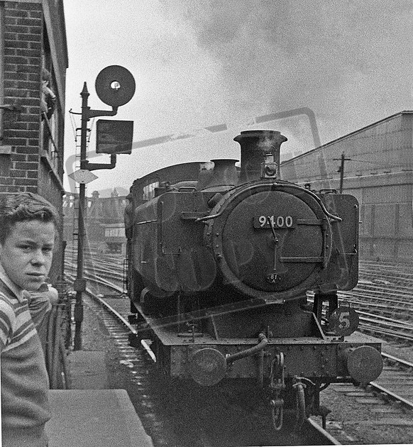 Rail-Online | 94xx 0-6-0PT | 9400 1959-03 Paddington