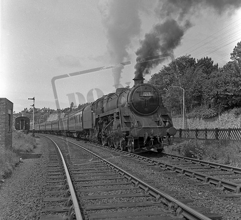 Rail-Online | 73xxx Class 5 4-6-0 | 73137 1967c Deganwy