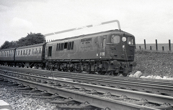 Rail-Online | Diesels 10201-3 | 10203 1960-07-25 Boxmoor